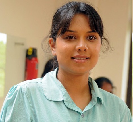 Telugu Actress Hot Pics: Gayatri-rao Hot Photos Videos Biography ...