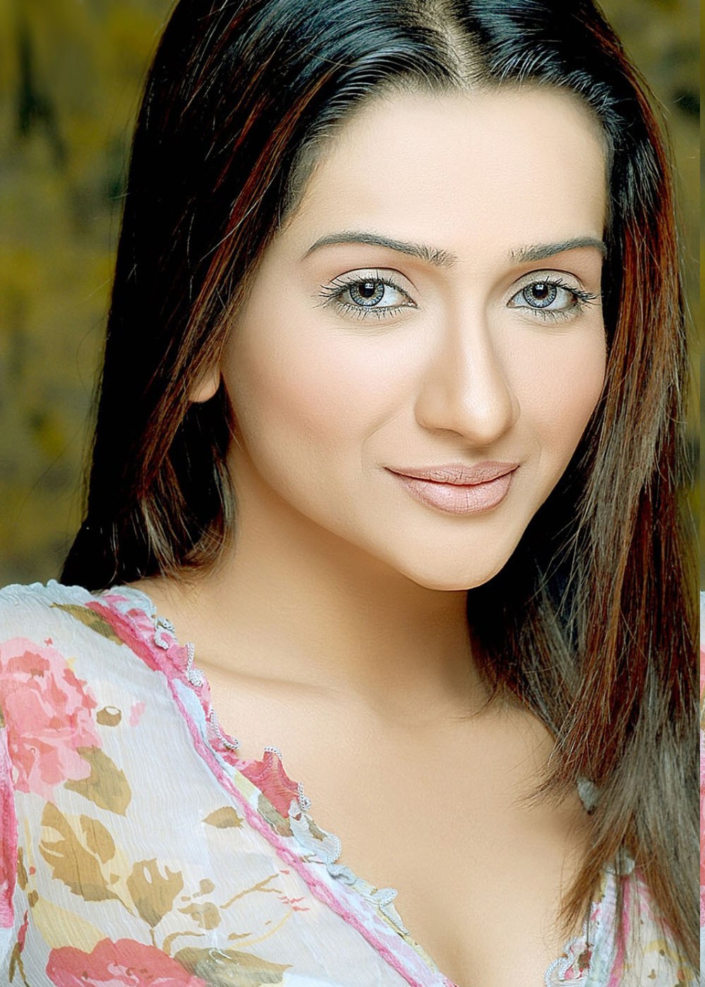 Hot Actress Images: Devna Pani Pic