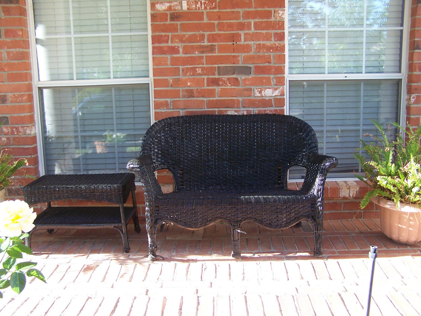 Wicker Bench Restoration | Simple.Beautiful.Life.