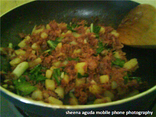 My Happy World: Purefoods Corned Beef with Pechay and Potato