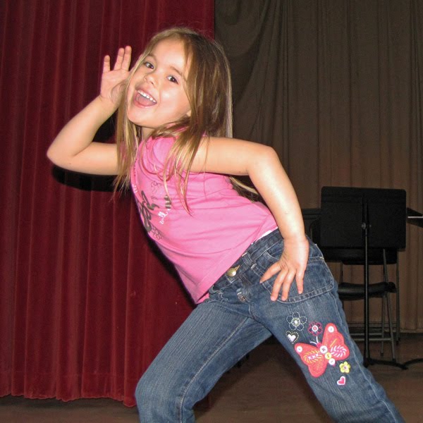 TREUTLEN E-NEWS: Tesla Bivins Is Off To Darien