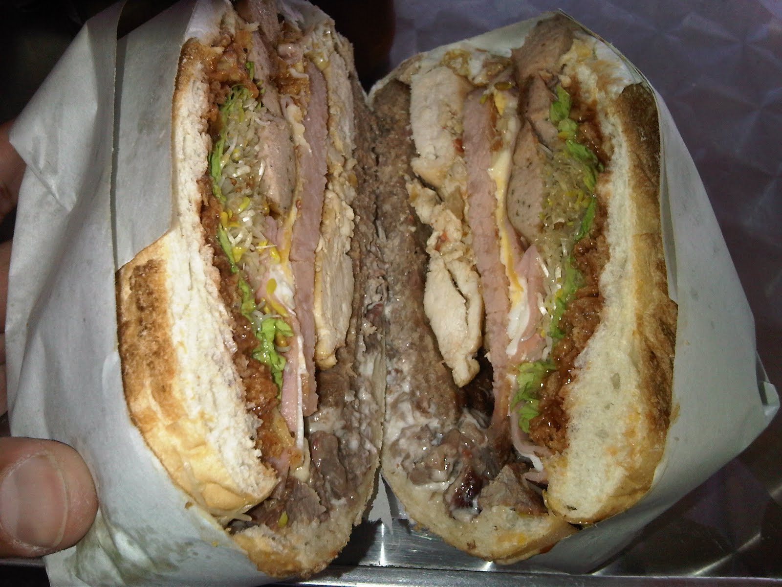 Hamburguesas hechas en Venezuela | Comida venezolana, Recetas de comida ...