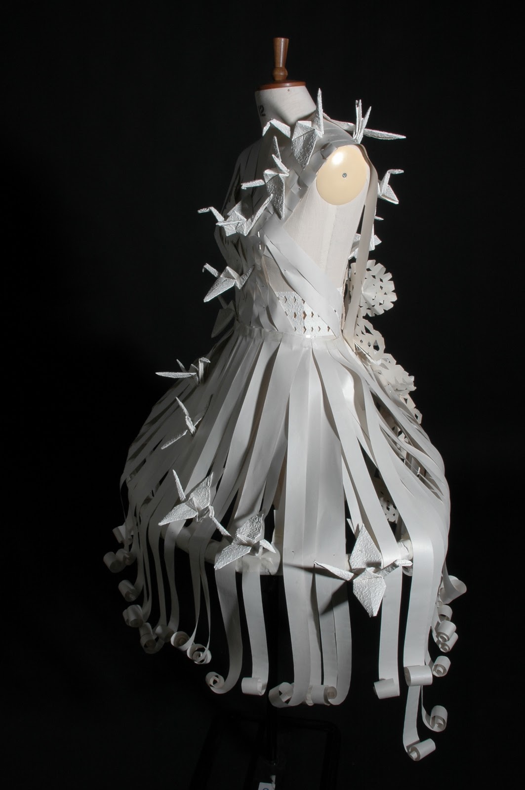 Katie's Art Foundation: September 3 - Paper Manipulation 3 - Paper Garment