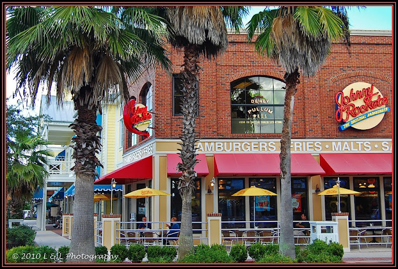 The Villages (Florida) Photos: Johnny Rockets - Lake Sumter Landing