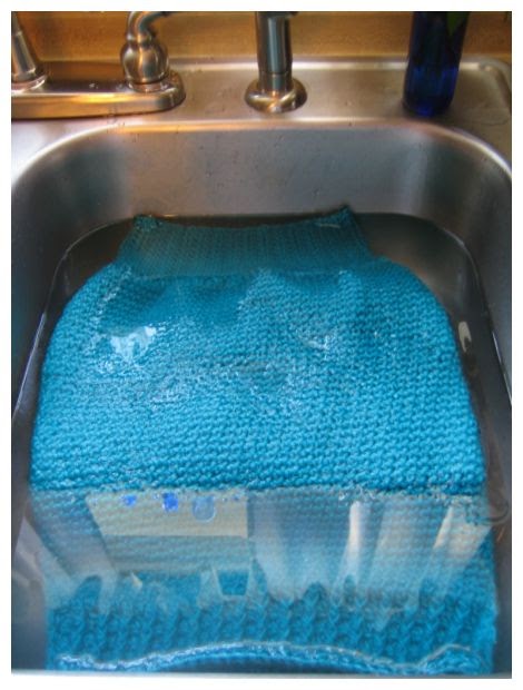 The Country Cellar: How to lanolize wool soakers