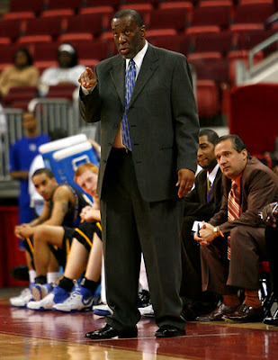 MEAC/SWAC SPORTS MAIN STREET™: 'Fang' Mitchell, among 13 to enter ...