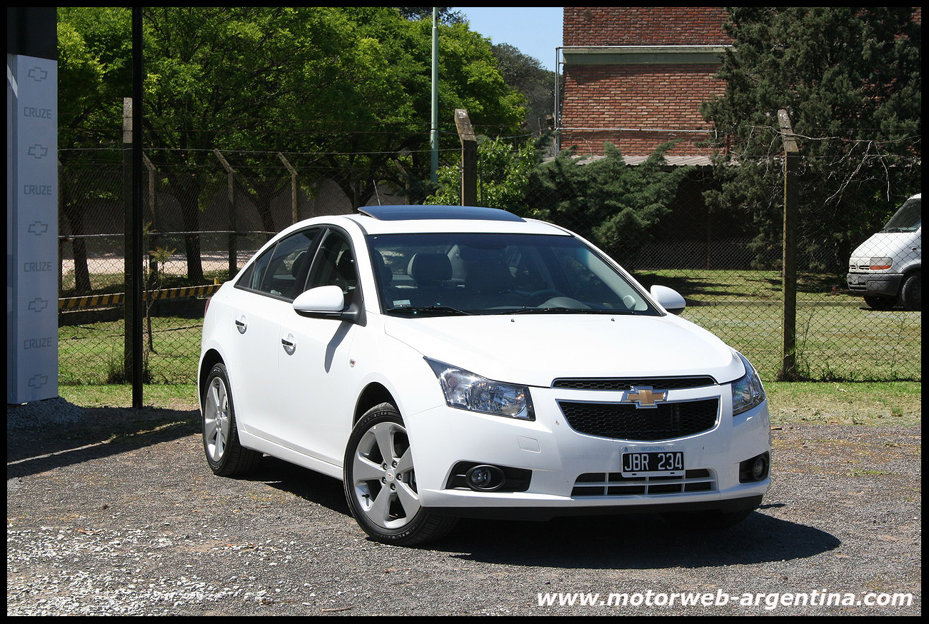 Lanzamiento Chevrolet Cruze - Motorweb Argentina