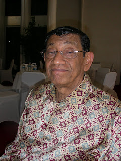 Tokoh-Tokoh yang Pernah Menjadi Ketua PMI | Amang's Obie _Blog's