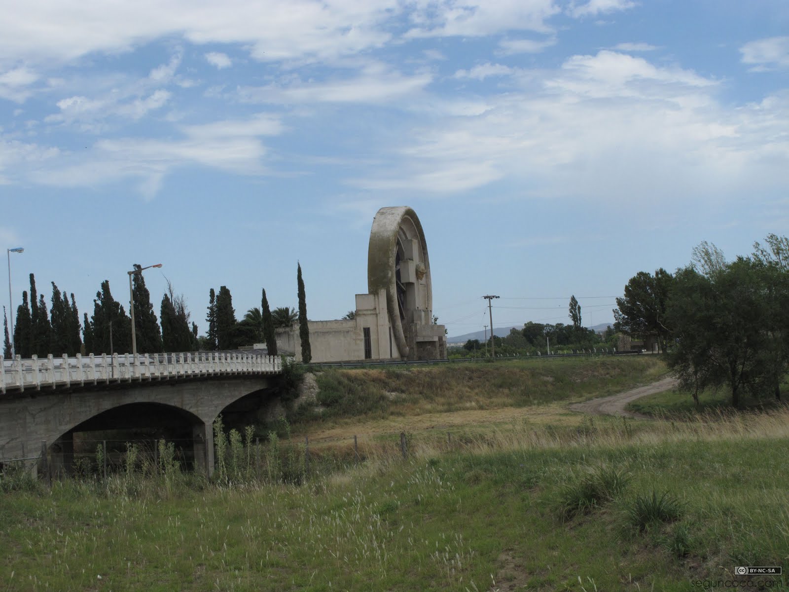 El Mundo Según Coco: Vuelta por el Salamone (Cementerio de Saldungaray, I)