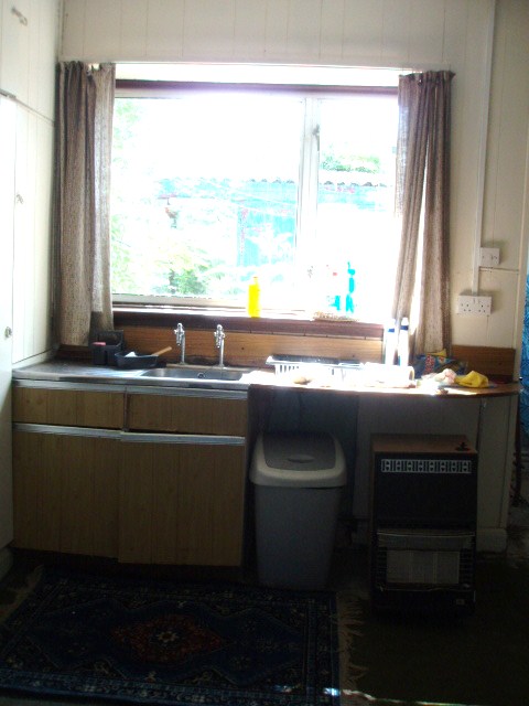 North View Cottage: KITCHEN