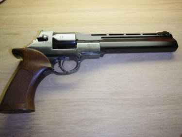 New Best guns: Mateba Auto Revolver