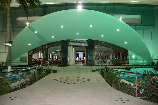 LEF PHOTOS: December 2010