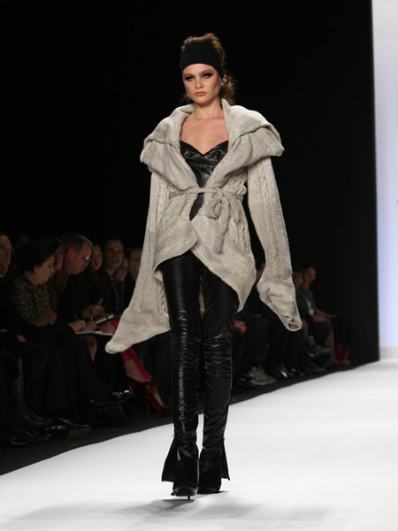 Mis apuntes de Moda: Colección Althea Harper, segunda finalista de ...