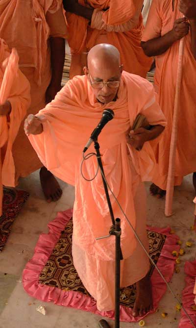 Devotees Vaishnavas: Srila Gurudeva, the Guru of Magicians - Part 1, 2 ...