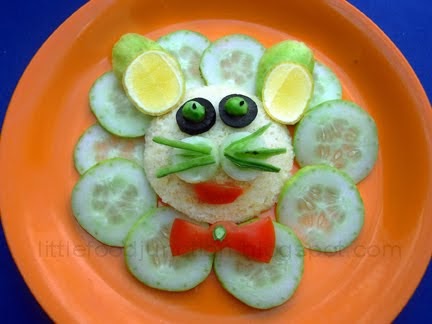 Little Food Junction: Cartoon idlis