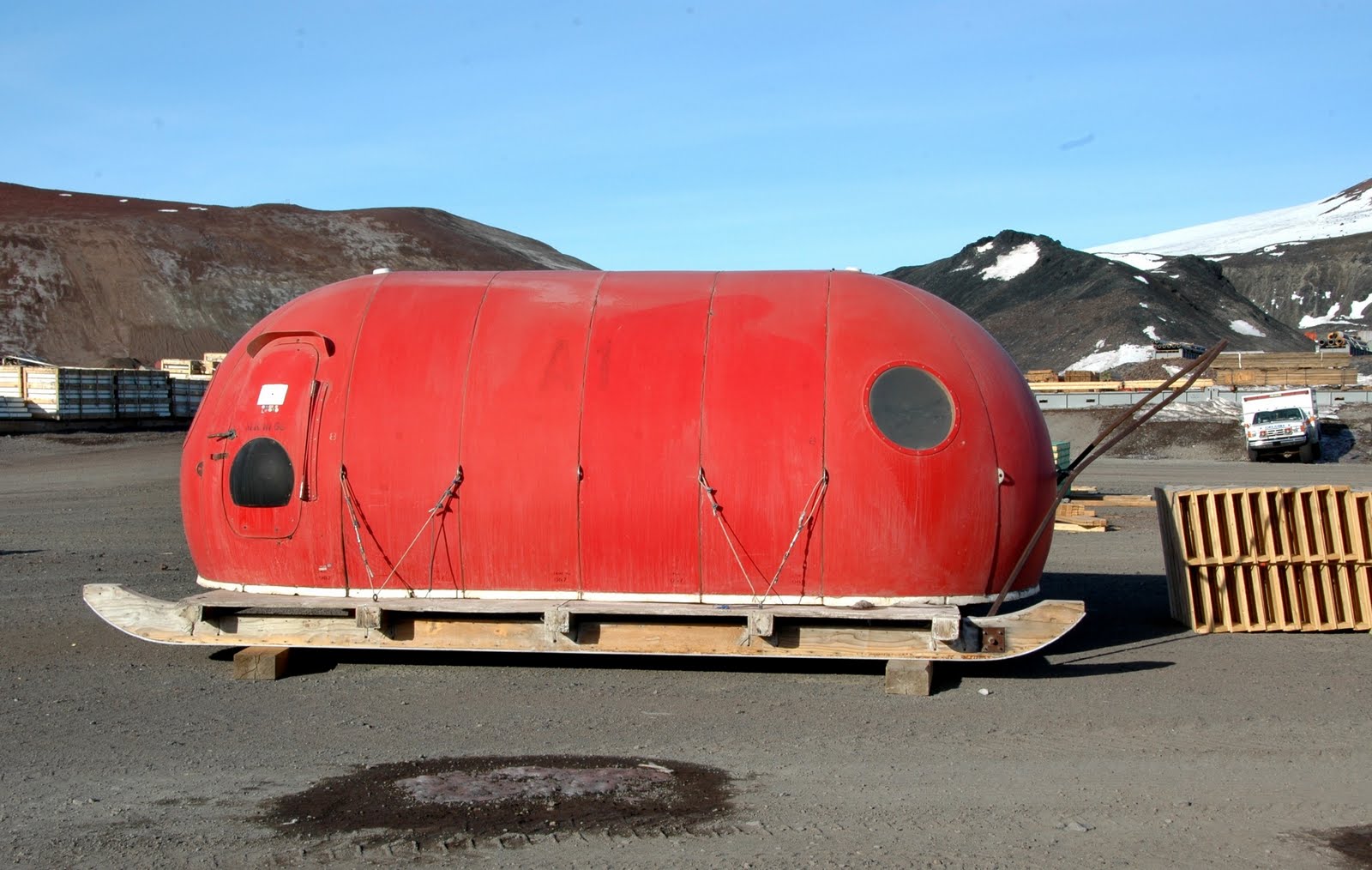 Peter Flaig Photography: McMurdo Vehicles...