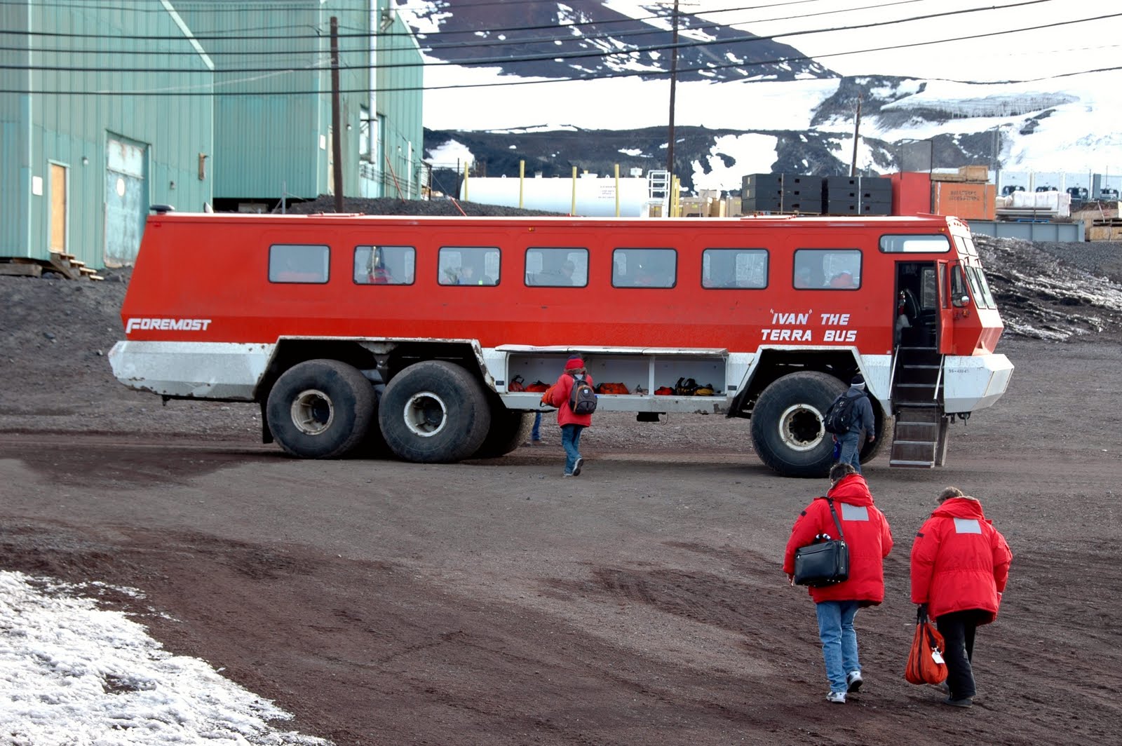 Peter Flaig Photography: McMurdo Vehicles...