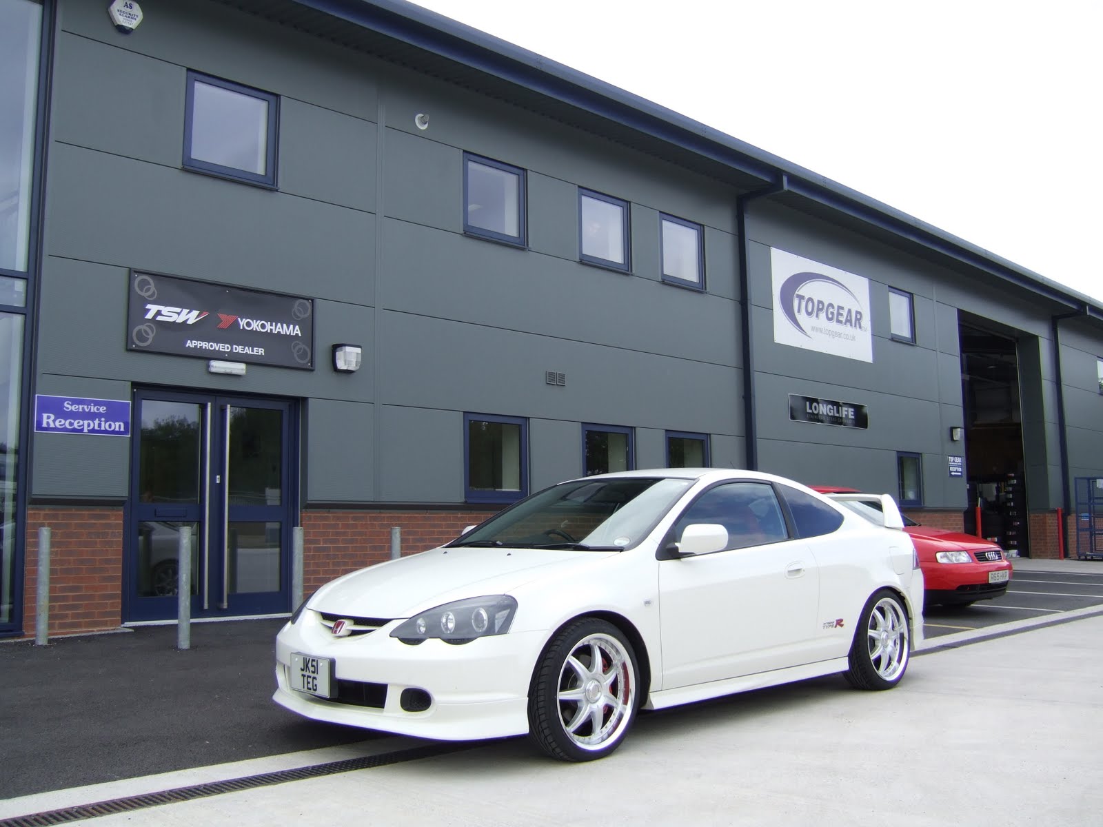 TOPGEAR BRIDPORT: WHEELS FITTED BY TOPGEAR LENSO S73