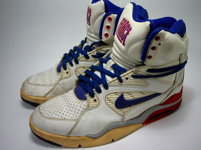 Flattophitop!: NIKE AIR COMMAND FORCE (1990)