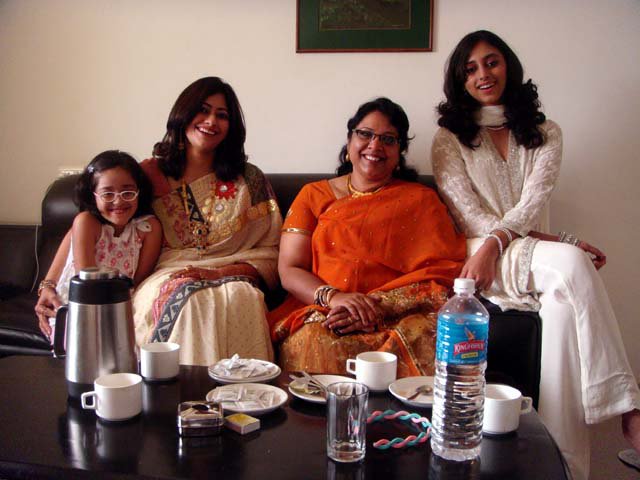 Intresting Things Ever: Family Pictures of Actor Rahman