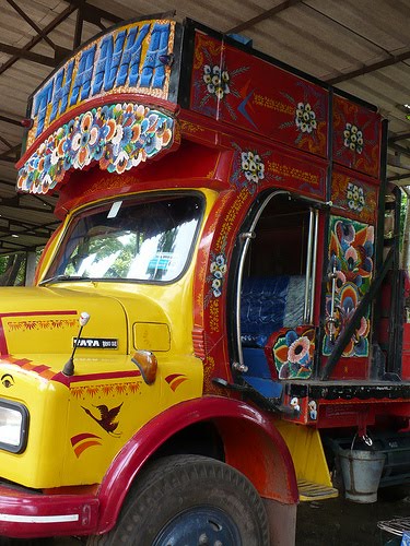Kerala : God's Own Country: Hand-painted Lorries of Kerala.