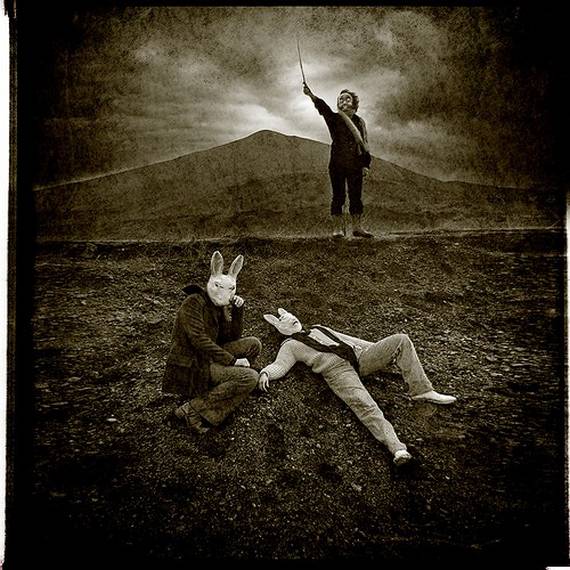 PICTURE BUGS: Strange Photos