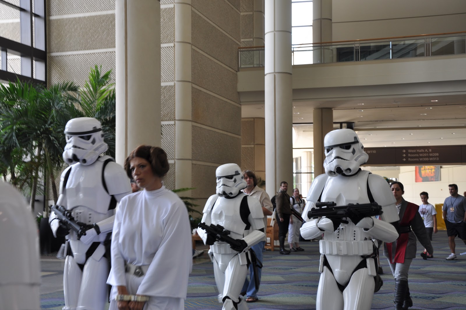 Magnum Arts: Celebration V - Star Wars Convention