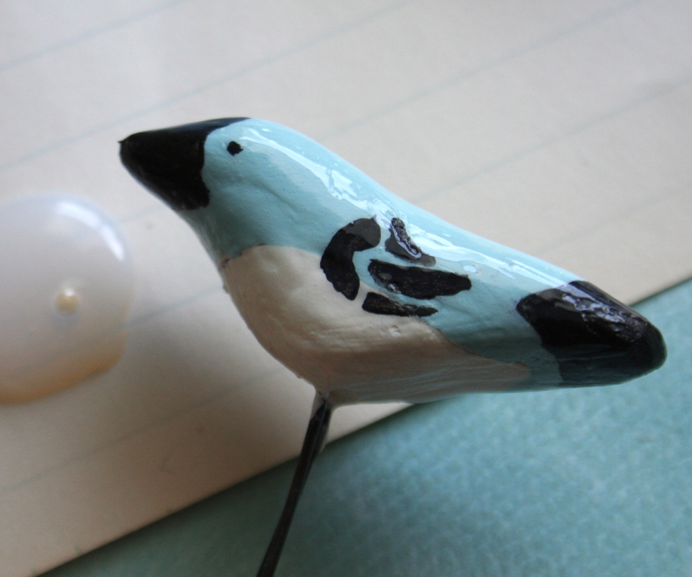 the adventures of bluegirlxo: artful thursdays #16.....paper clay bird ...