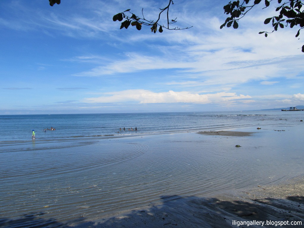 Snapshots of Iligan: Low Tide Beach at Timoga, Barangay Buru-un