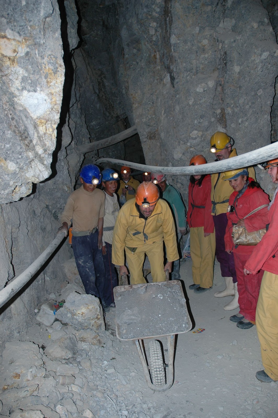 The Nomadic Pinoy: Mining With The Miners