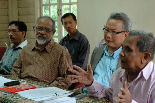 Karyawan Pk: PAKSI pertahan novel Interlok