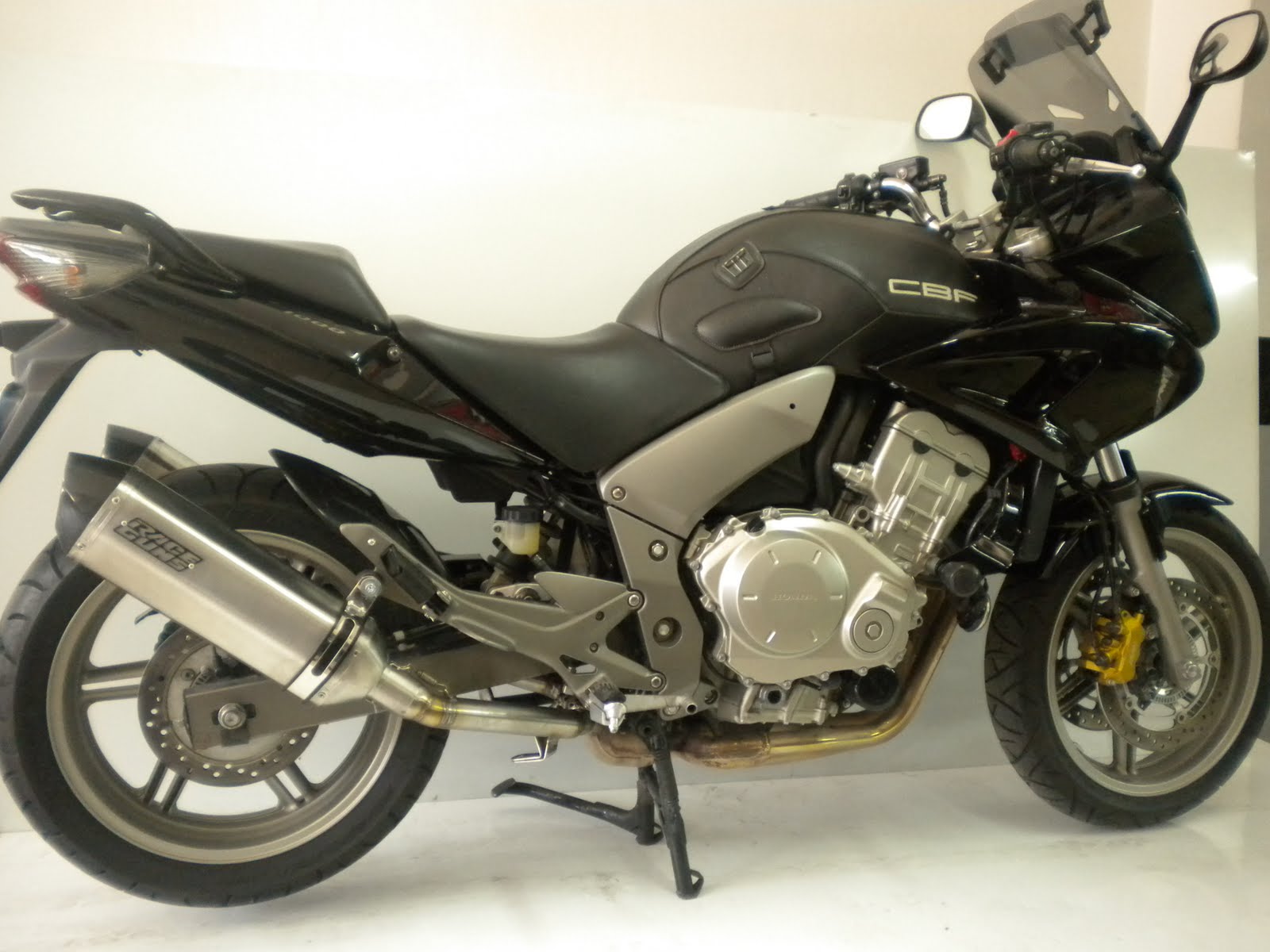 CBF 1000 HEXAGON - raceguns honda