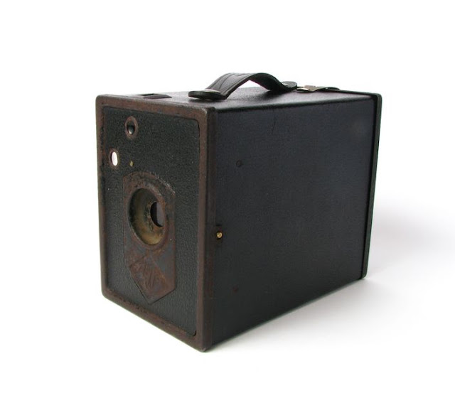 Głębia Ostrości: Agfa Box 44 (1932) - Pinhole...