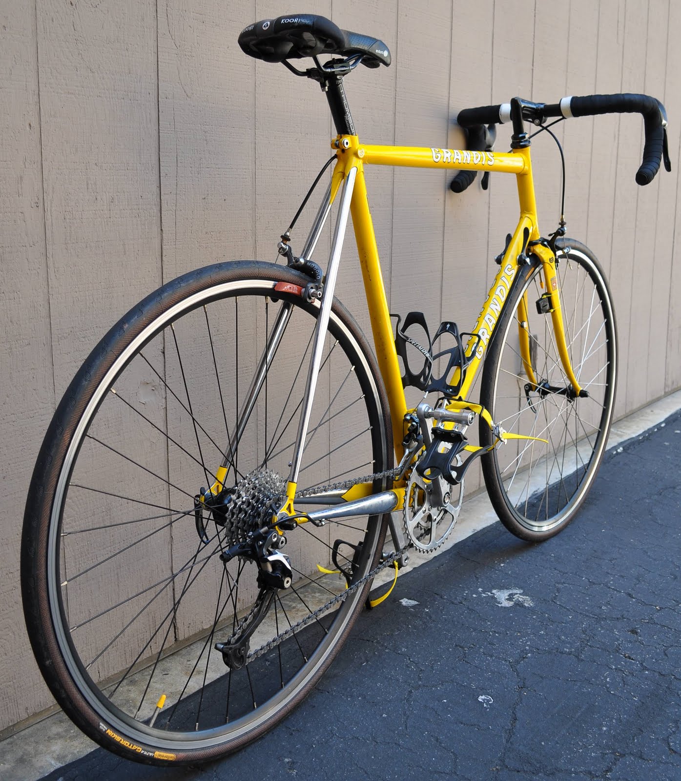 Columbus MAX Bikes: Grandis
