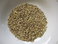 herbaria: Biji adas, penolong pertama bagi ibu dan bayi