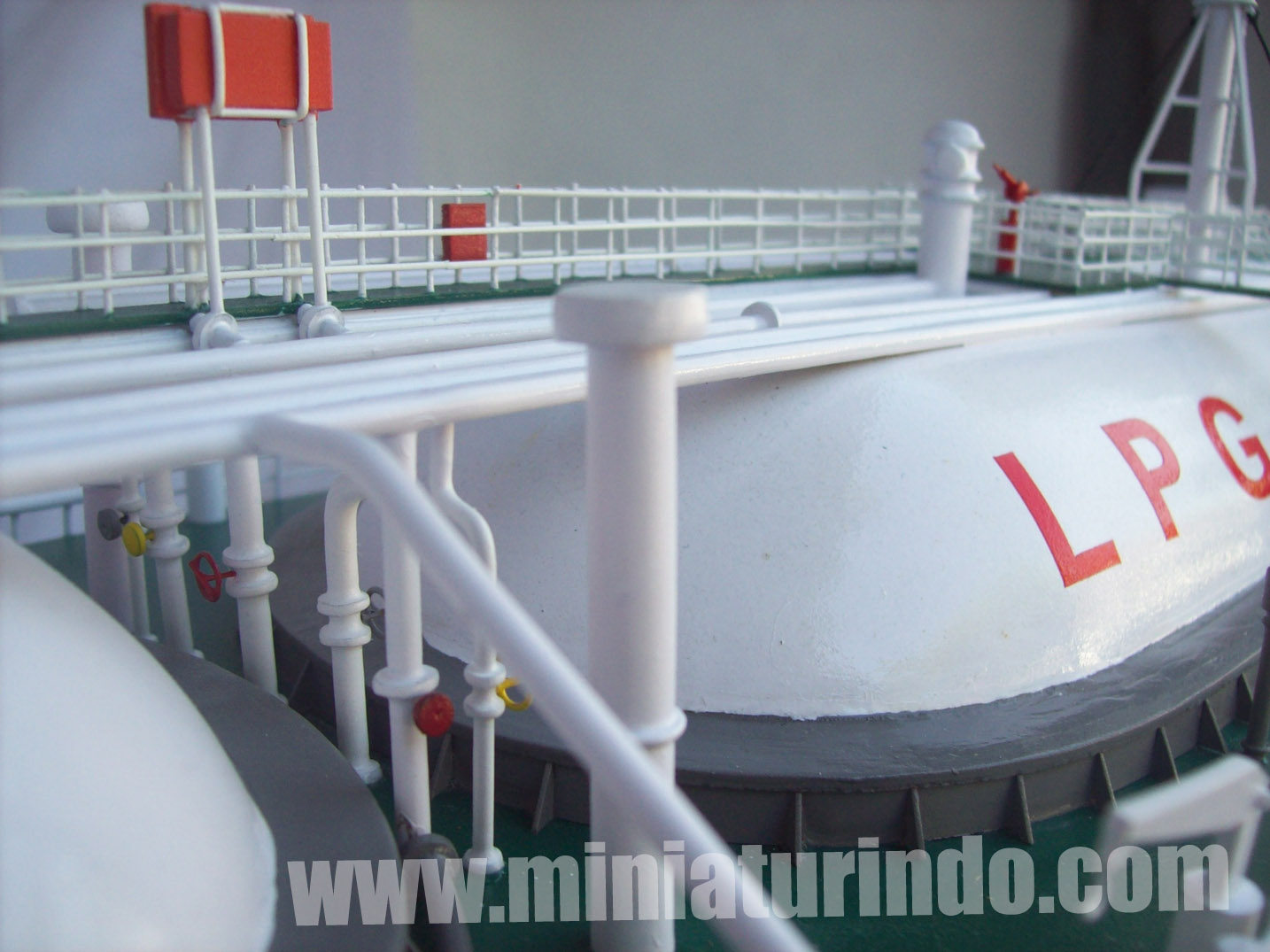 Ship Model Specialist : MINIATURINDO: LPG carrier model ship orders ...