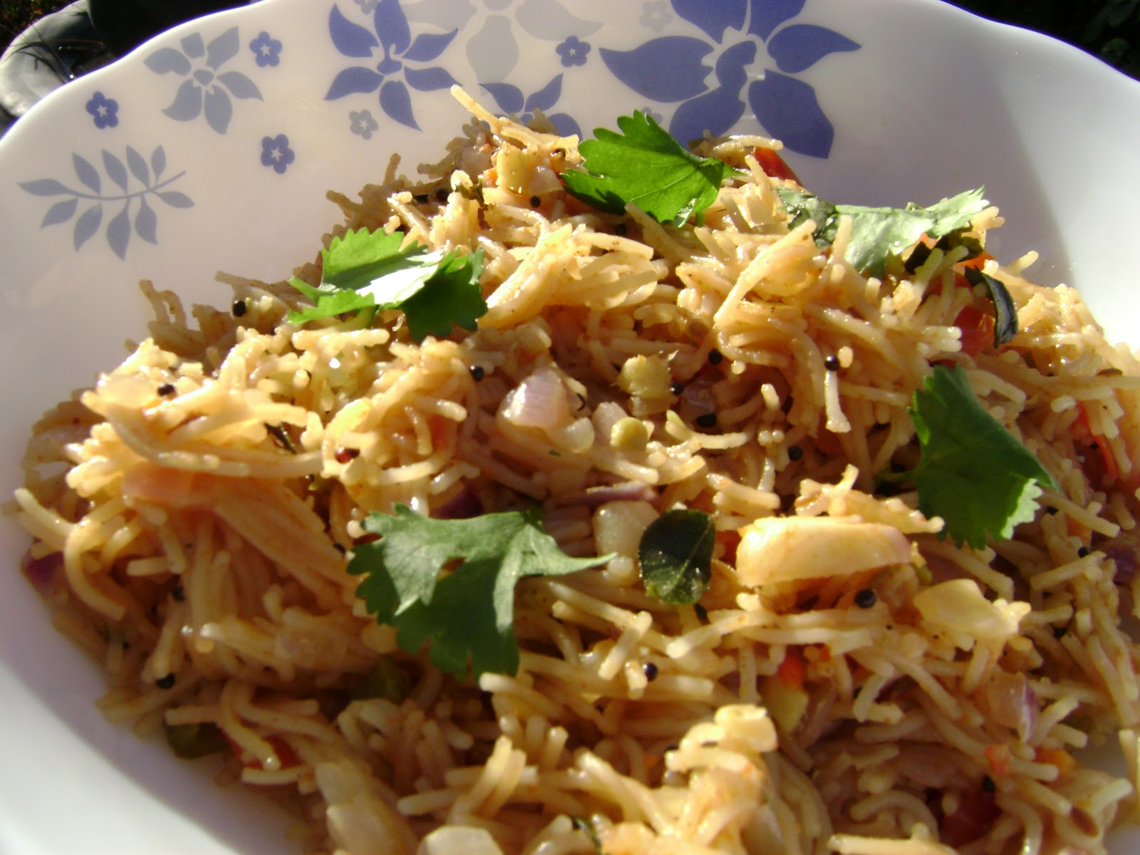 AK's Vegetarian Recipe World: Mixed Veggie Vermicelli