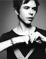 ÜberDrivel: Nick Zinner Speaking At Union Square Tonight