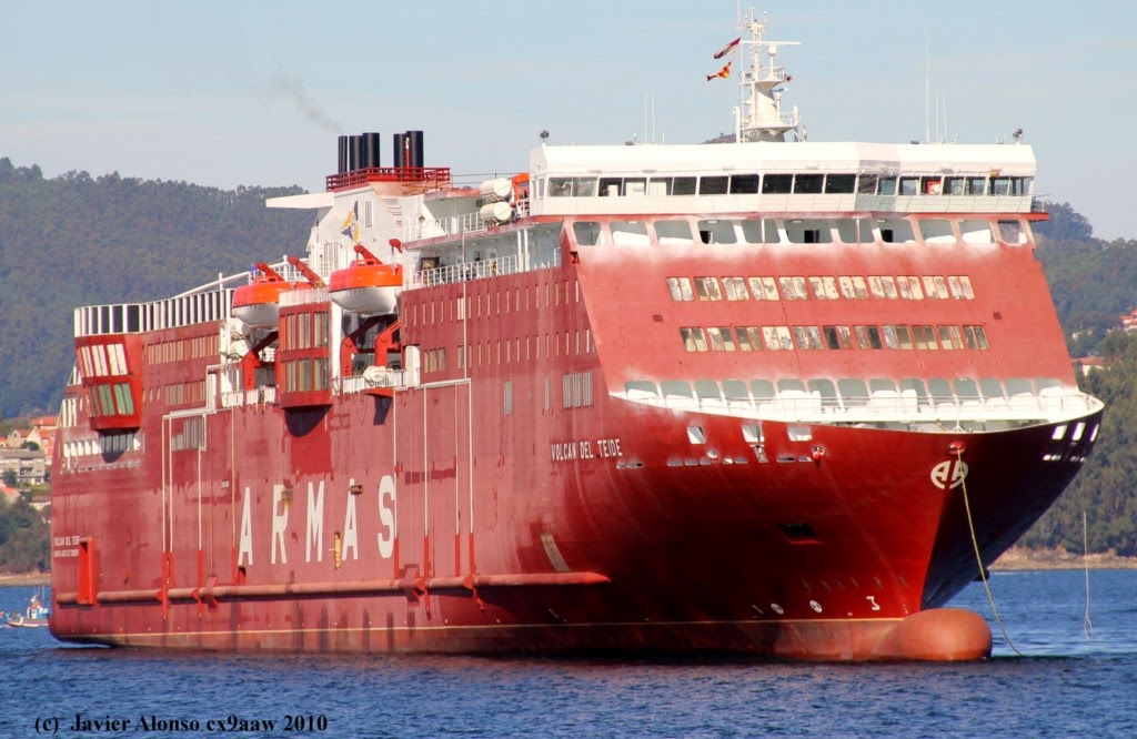 Fotos y videos de buques en Vigo: Pruebas estabilidad del ferry "Volcán ...