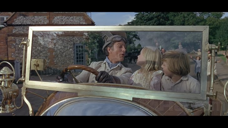 Sounds Good, Looks Good...: “Chitty Chitty Bang Bang”. A Review of the ...