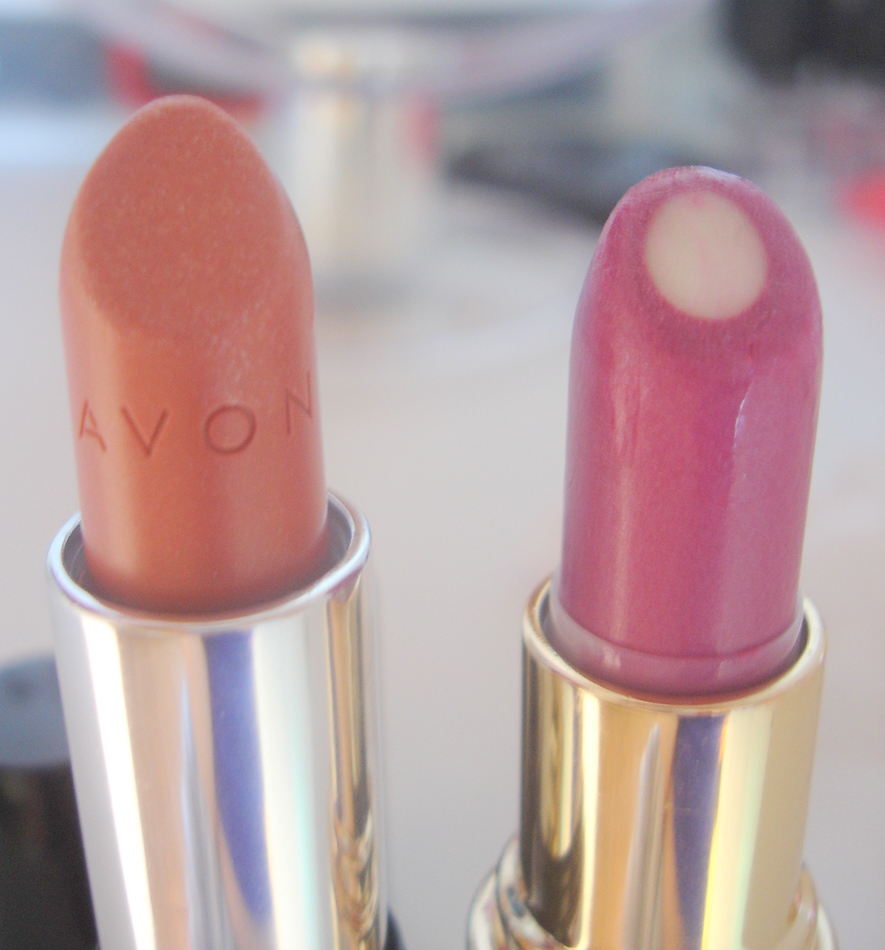 Makeup Lovers: Comparação - Batom Avon Cool Bliss e Batom Avon Ultra ...