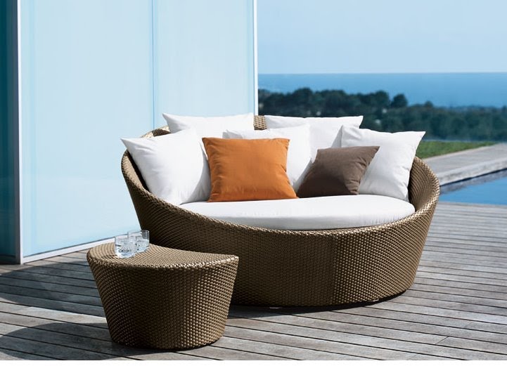 Design Moveis e Decoraçoes: Pufao , chaise meia lua , sofá concha cada ...