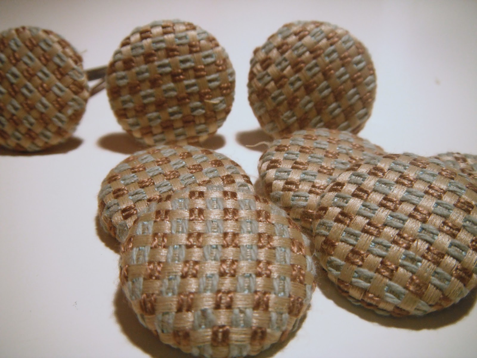 The Lovely Residence: October 2010