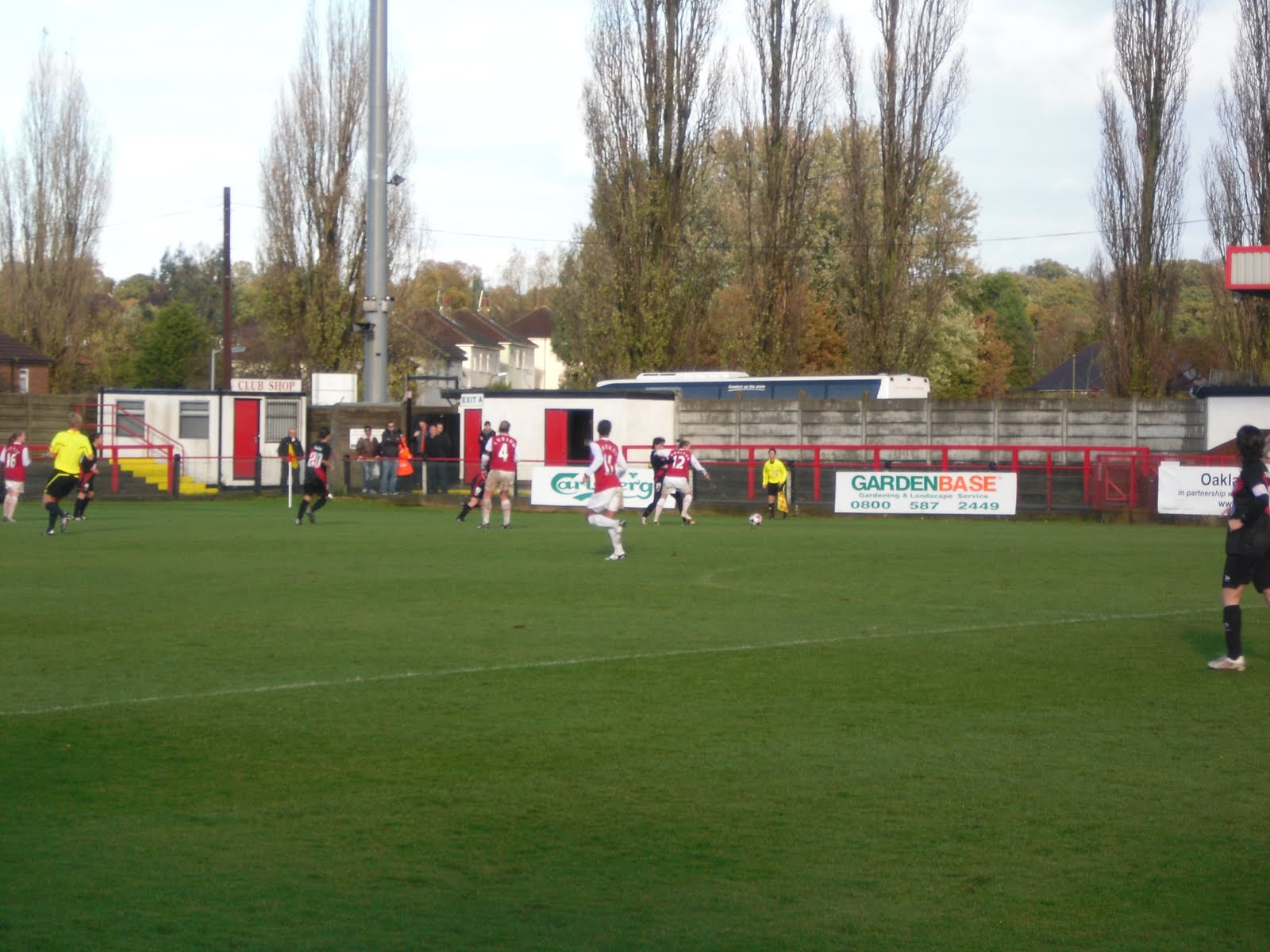 Andrew's Football Travels: Boreham Wood