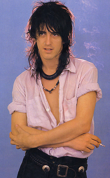 Guns N' Roses: Izzy Stradlin