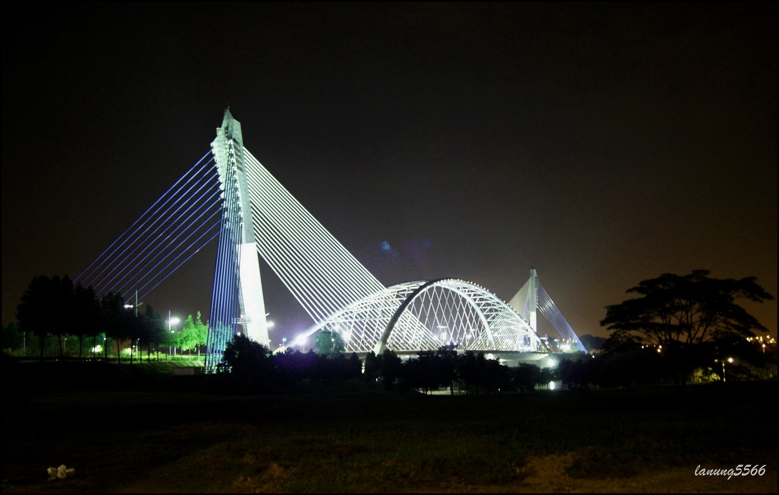InSaN MuKMiN DiGiTaL: PuTrAjAyA - JaMbAtAn + MaSJiD