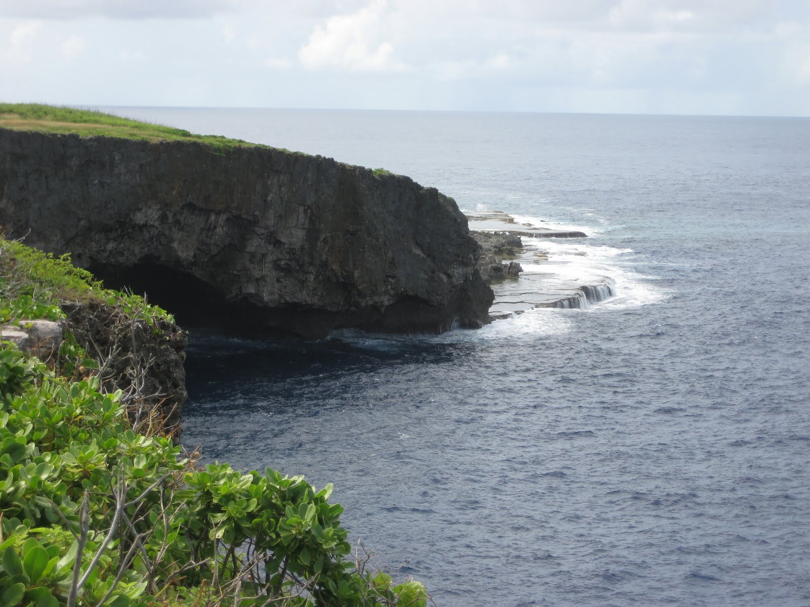 Jen and Stan in Saipan: Banzai Cliff