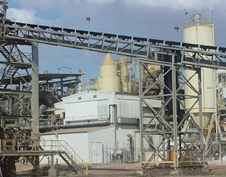 the sugar industry...... :): How sugar is refined,.,.,.