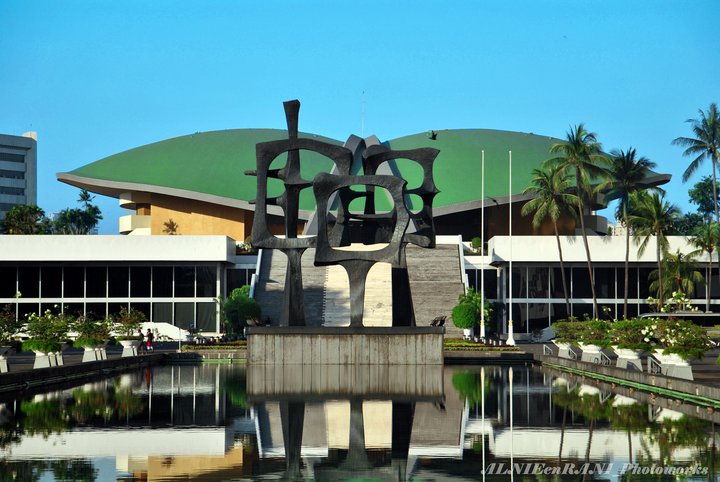 M. F. FAHRUROZI: PHOTO SISI-SISI GEDUNG DPR/MPR-RI ( GEDUNG PARLEMEN ...