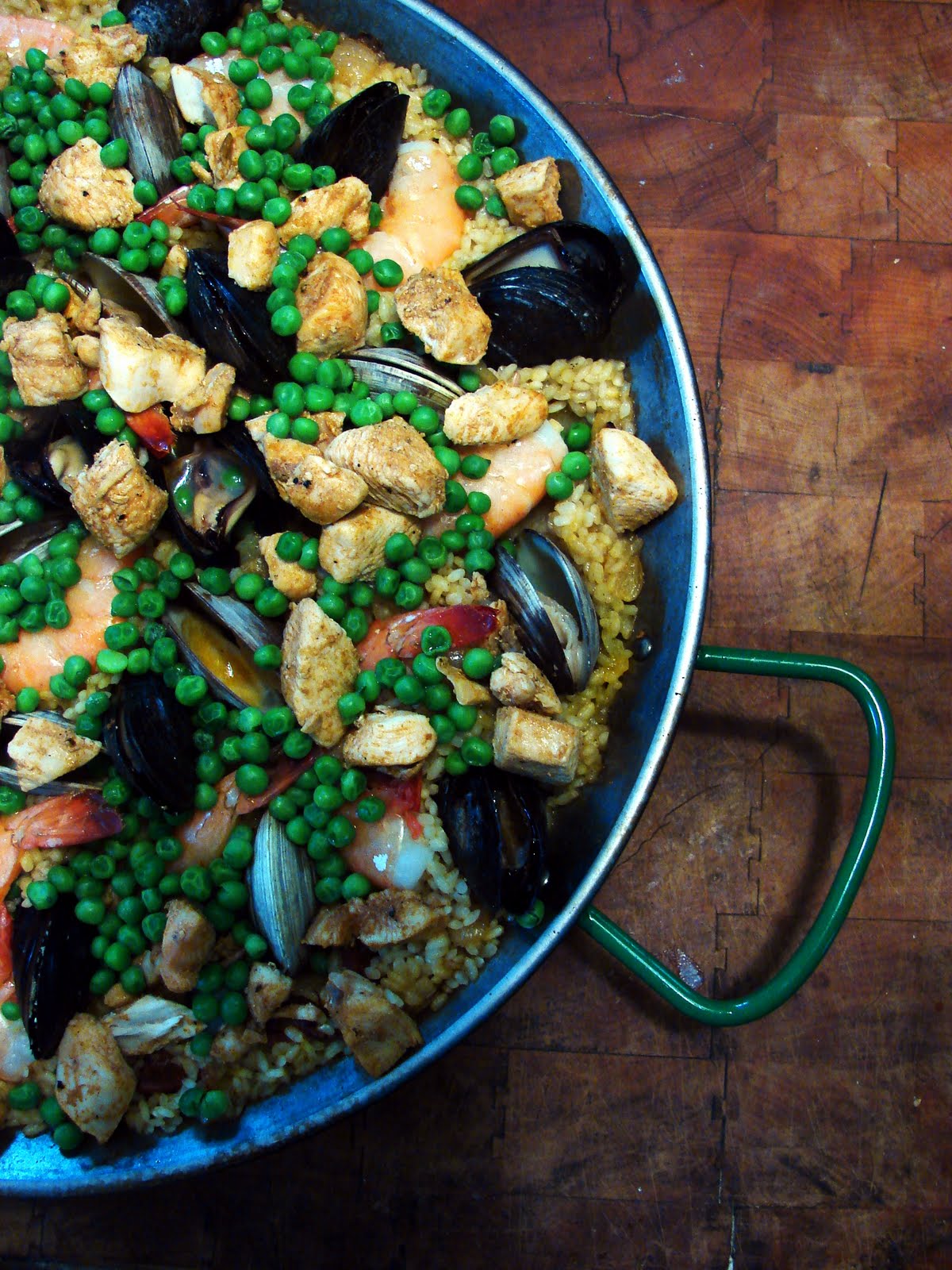 SOUNDING MY BARBARIC GULP!: Paella